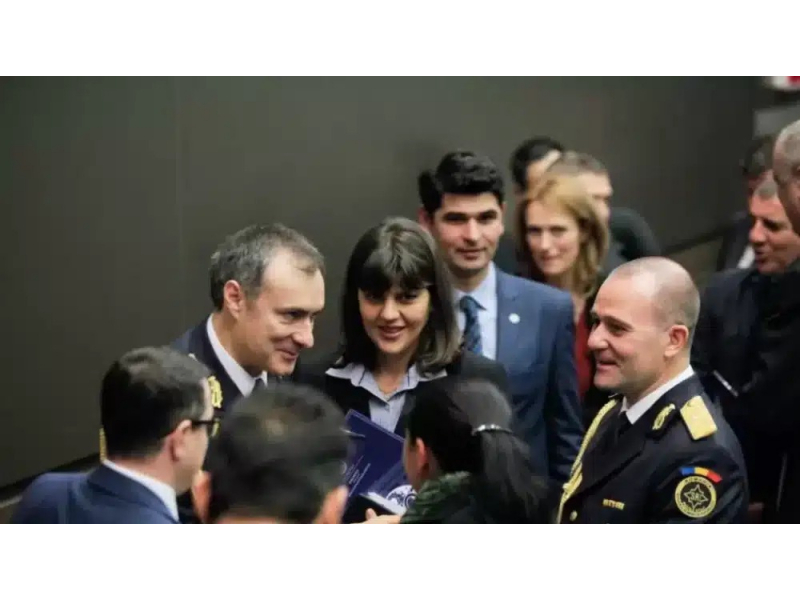 Robert Turcescu: Coldea, Dumbravă, Oprea, Maior plus alții mai mici sau ...